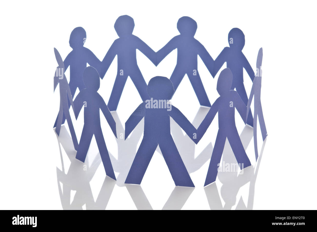 Teamwork concept with paper cut people Stock Photo - Alamy