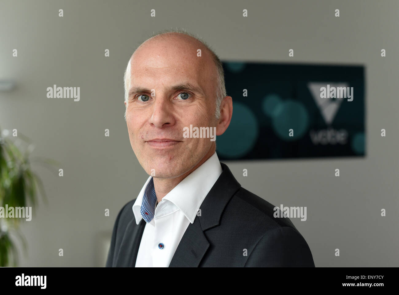 Berlin, Germany. 29th Apr, 2015. Michel Lindenberg, CEO of StayFriends ...