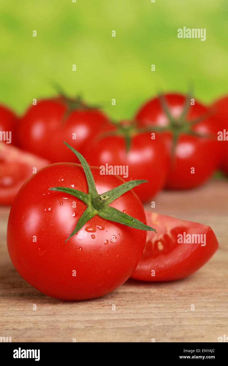 Tomate bio hi-res stock photography and images - Alamy