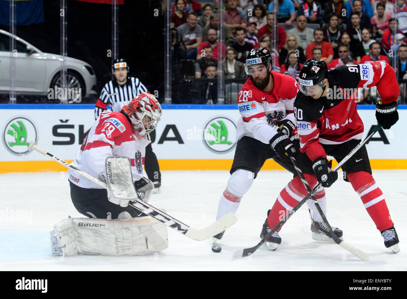 Prague, Czech Republic. 12th May, 2015. Left to right: goalkeeper ...