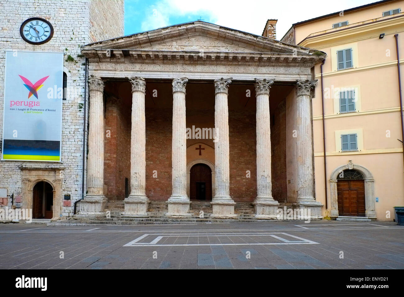 Minerva temple hi-res stock photography and images - Alamy