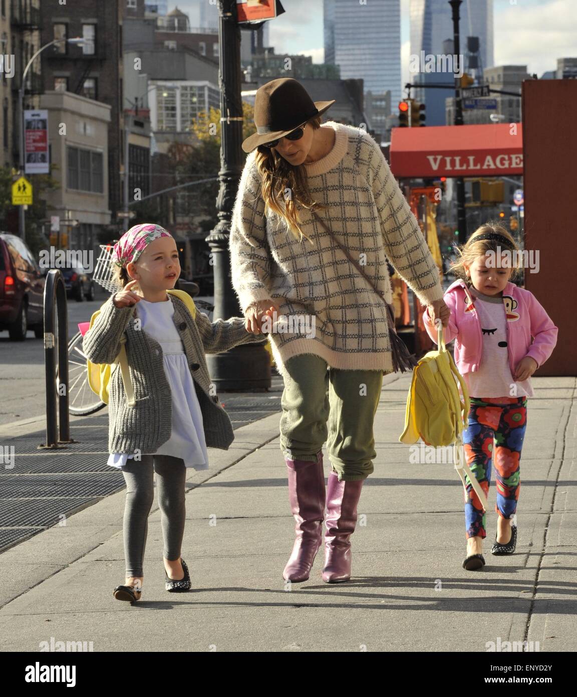 Sarah Jessica Parker takes her twin daughters Tabitha and Marion ...