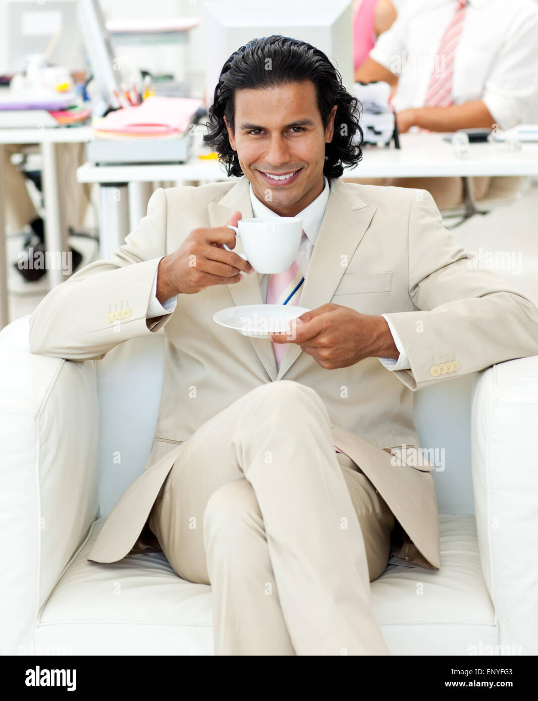 Job colleagues working drinking hi-res stock photography and images - Alamy