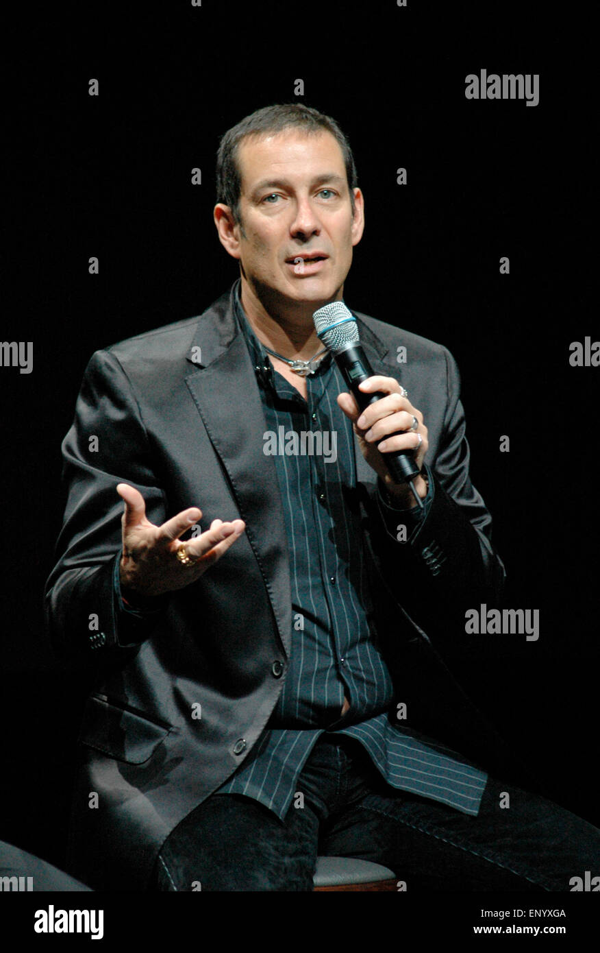 Phil Stanton (Gruendungsmitglied der Blue Man Group) - Vorstellung der ...