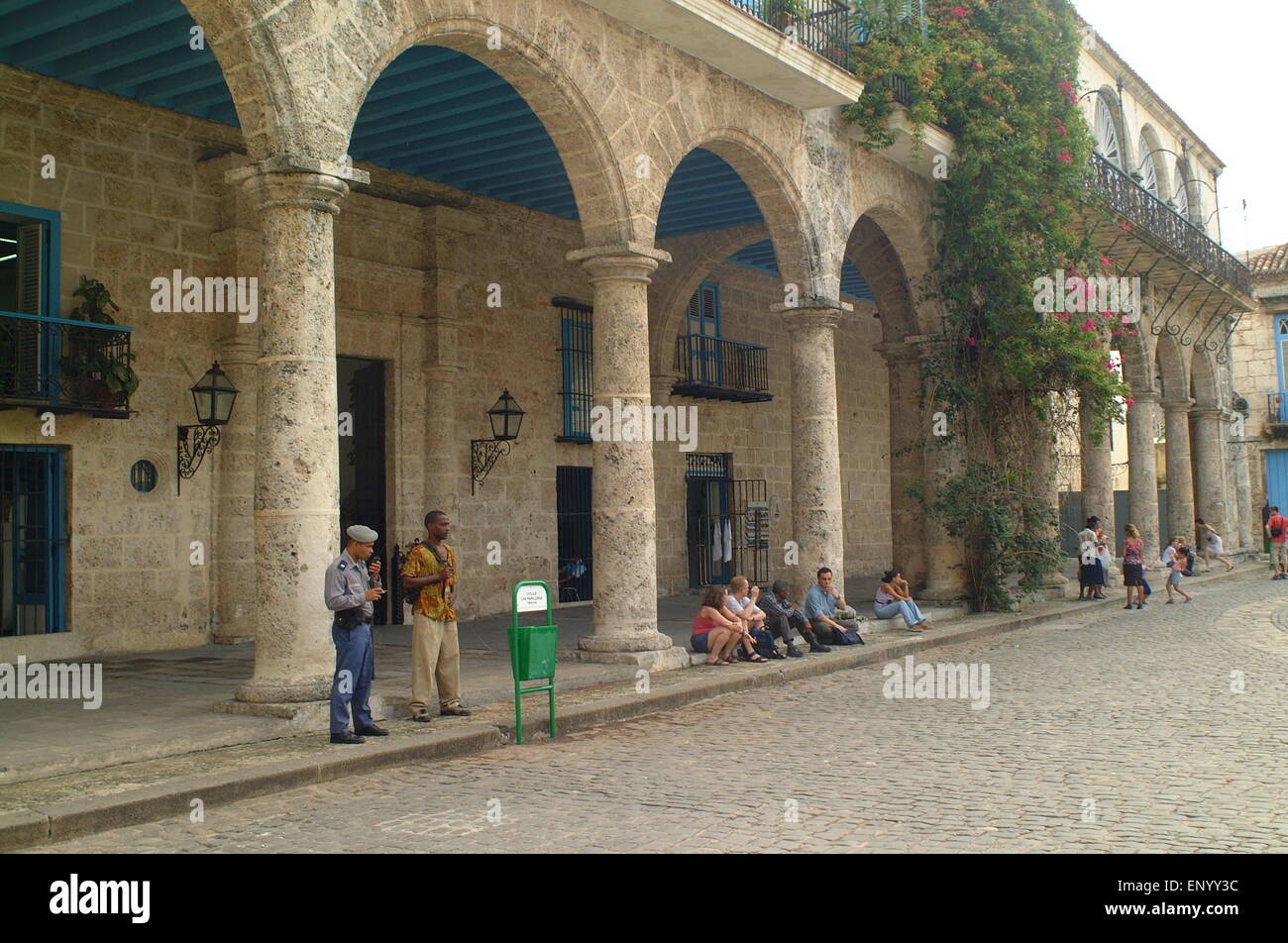 Havana cuba edificios hi-res stock photography and images - Alamy
