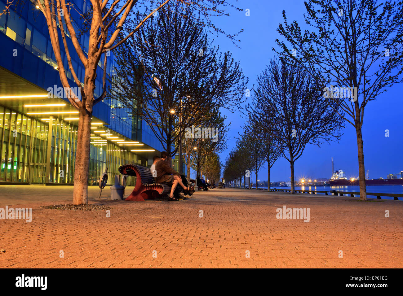 Toronto Water's Edge Promenade near Corus Quay Entertainment Complex ...