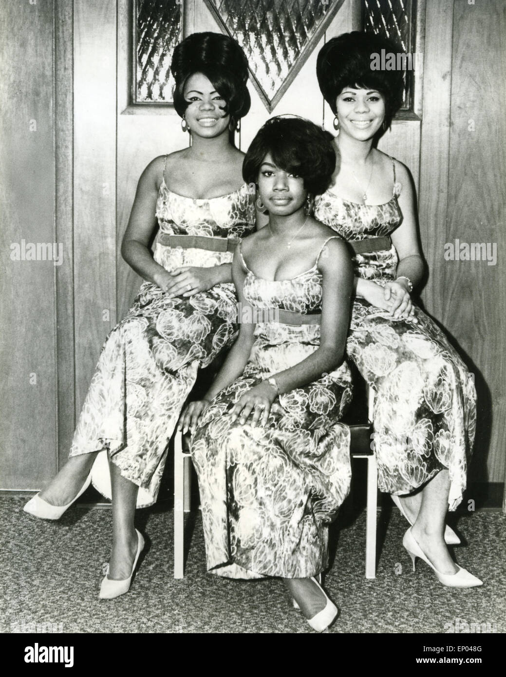 THE ORLONS Promotional photo of US vocal trio about 1964. from left ...