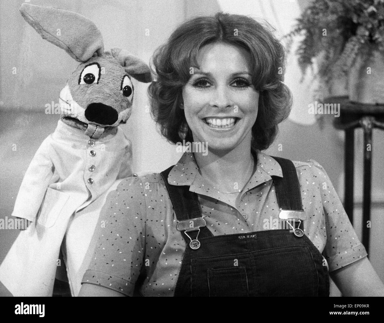 Hase Cäsar und die Schlagersängerin Ireen Sheer in der ARD Kinderserie ...