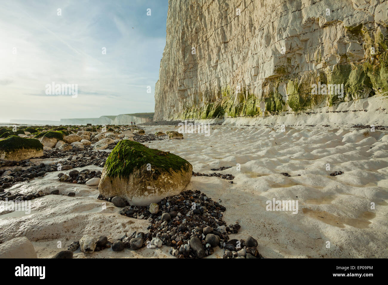 White cliffs of Beachy Head, Sussex, England. Seven Sisters looming in ...