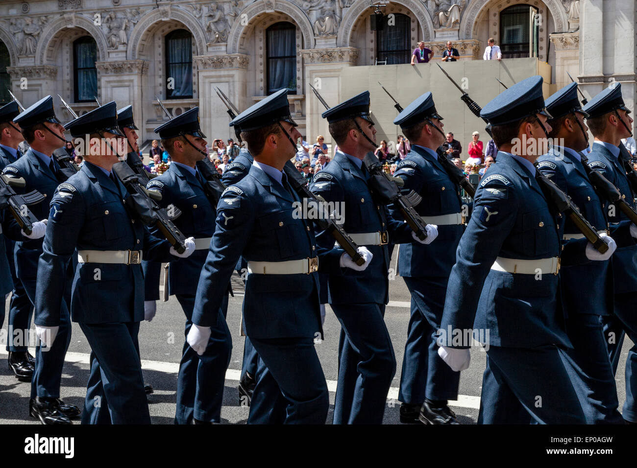 Royal air force uniforms hi-res stock photography and images - Alamy