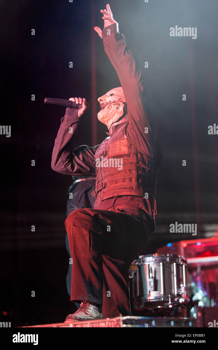 Singer corey taylor during concert hi-res stock photography and images ...