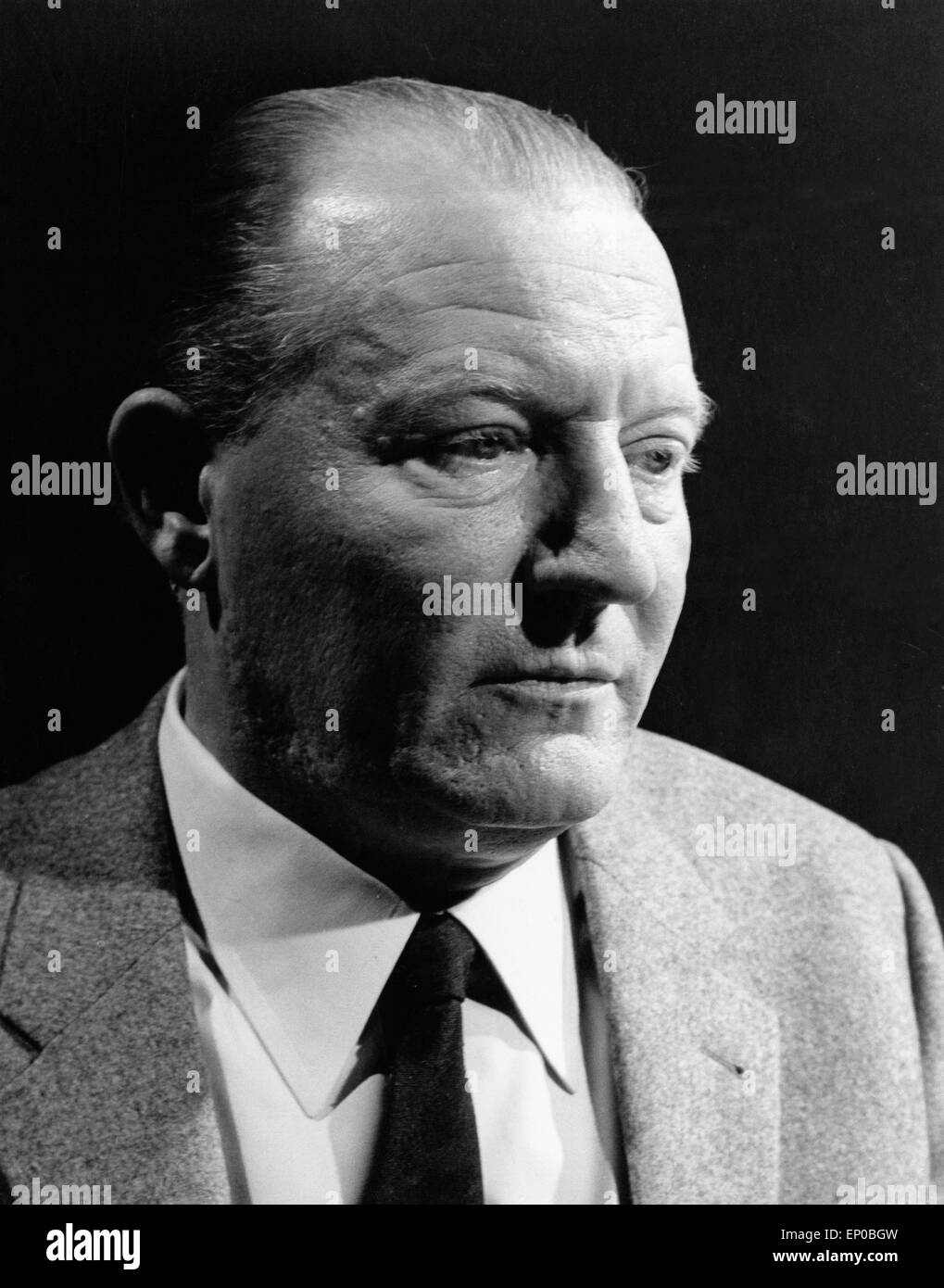 Deutscher Hörfunk- und Fernsehjournalist Peter von Zahn, ca. Anfang ...