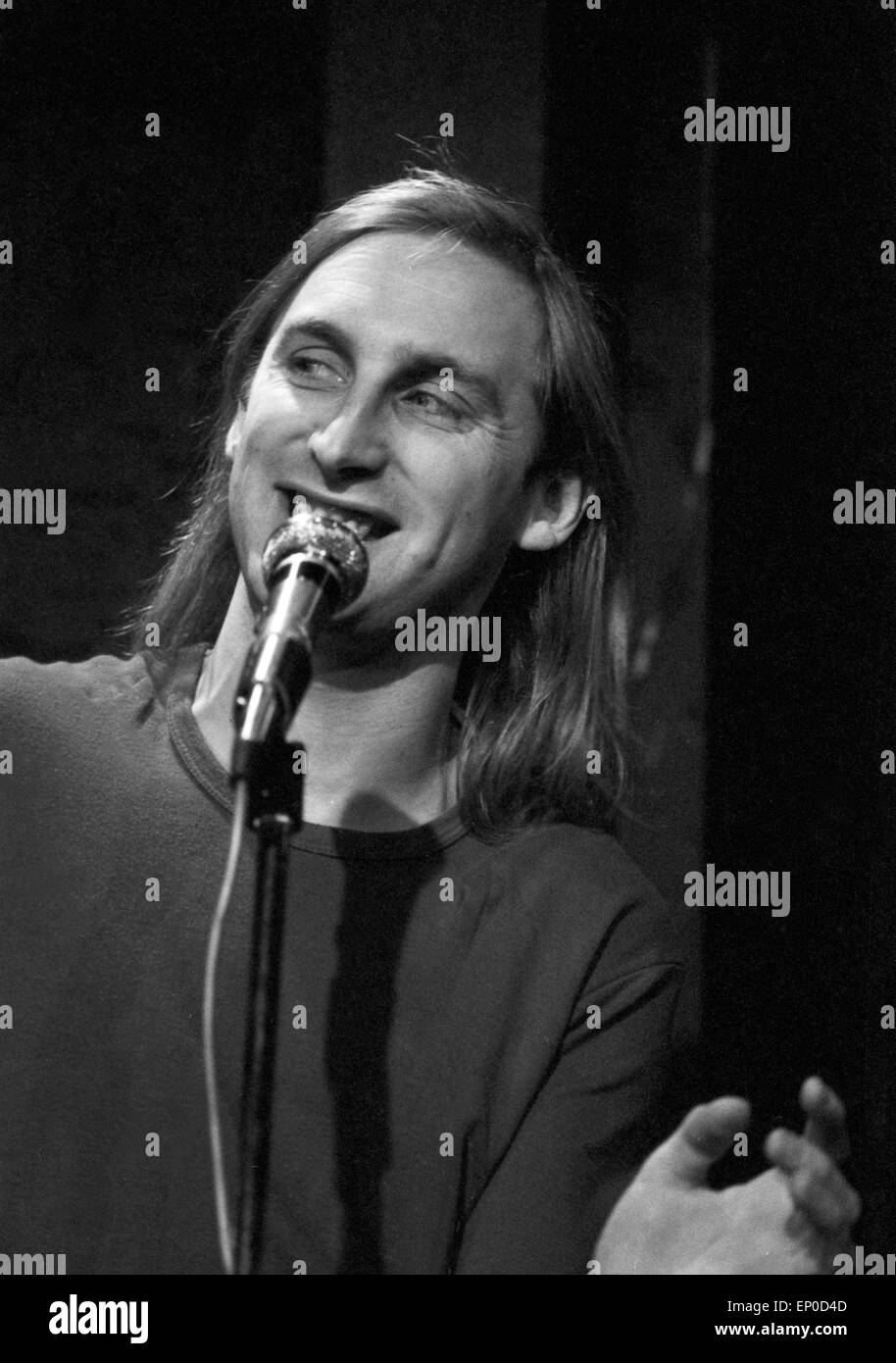 Deutscher Komiker Otto Waalkes in seiner Otto Show, 1981. German ...