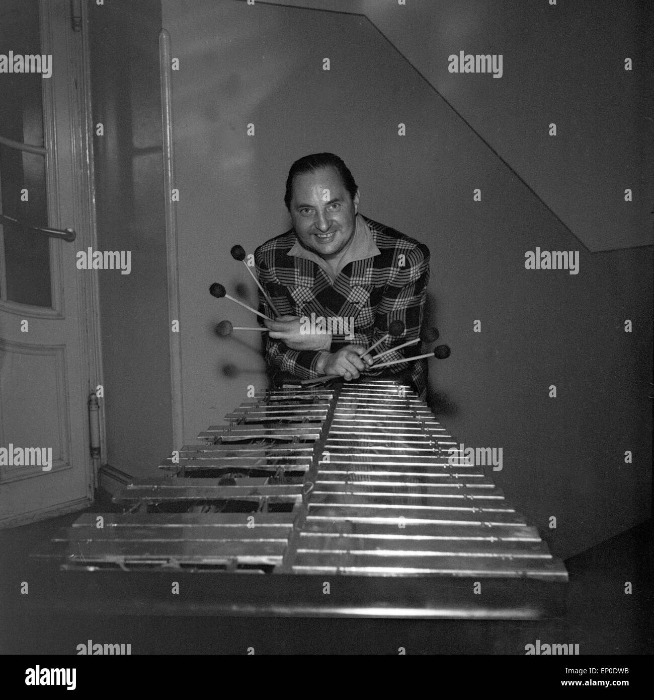 Kurt engel hi-res stock photography and images - Alamy