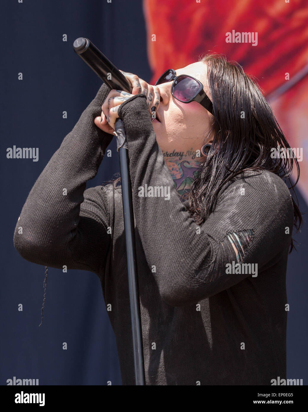 Somerset, Wisconsin, USA. 9th May, 2015. Singer CHRIS CERULLI of ...