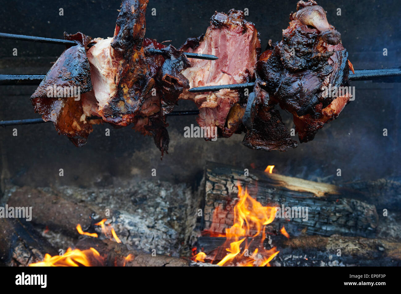 Grilling meat fire hi-res stock photography and images - Alamy
