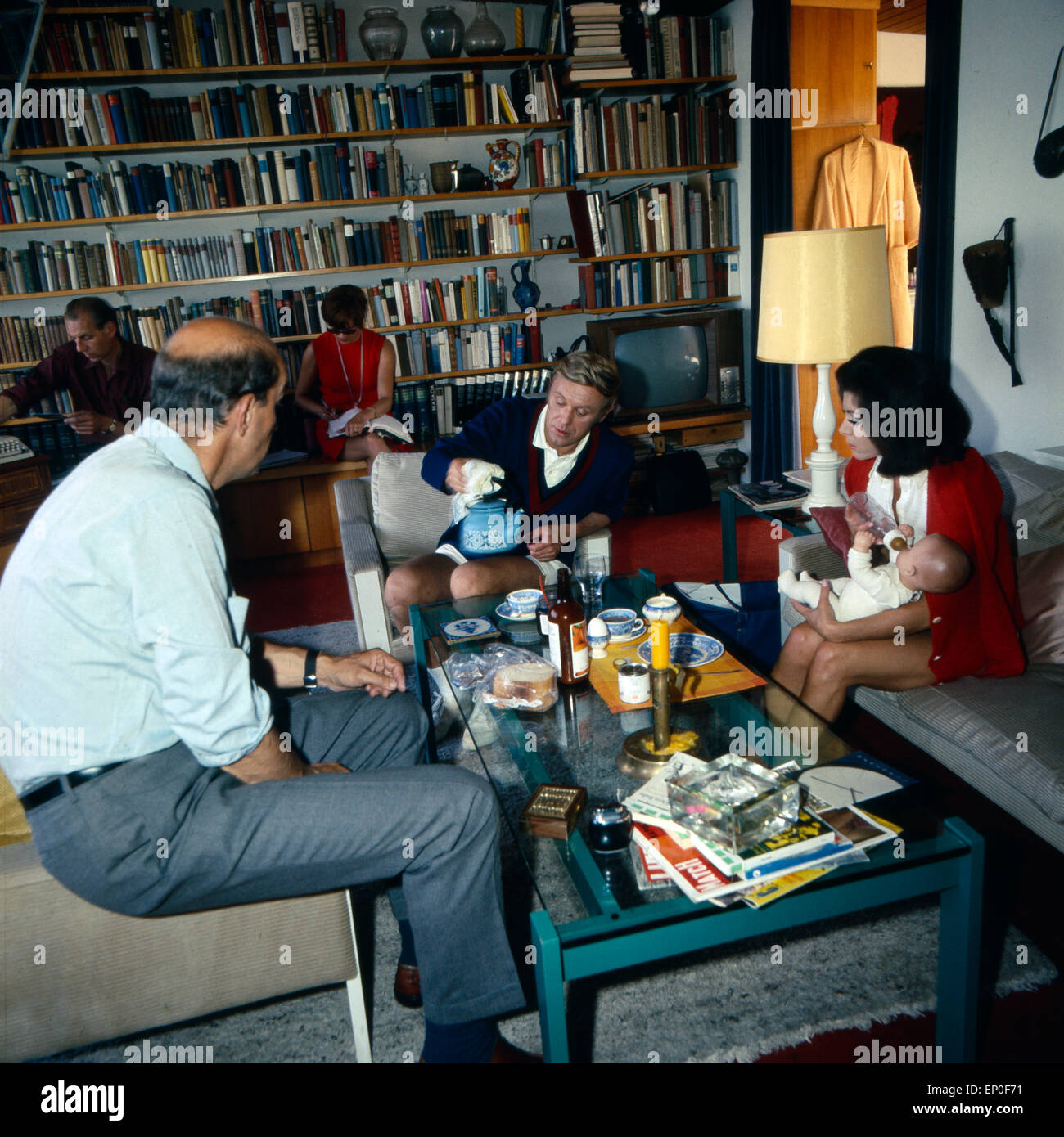 Interview im Privathaus des deutschen Schauspielers Horst Frank, Ende ...