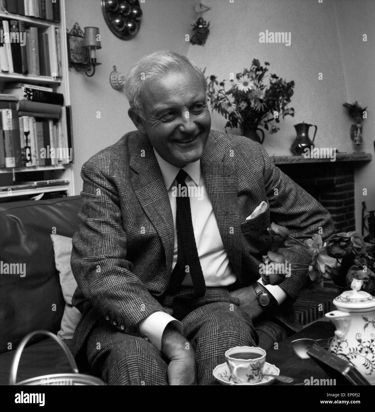Deutscher Schauspieler, Regisseur und Synchronsprecher Hans Paetsch bei ...
