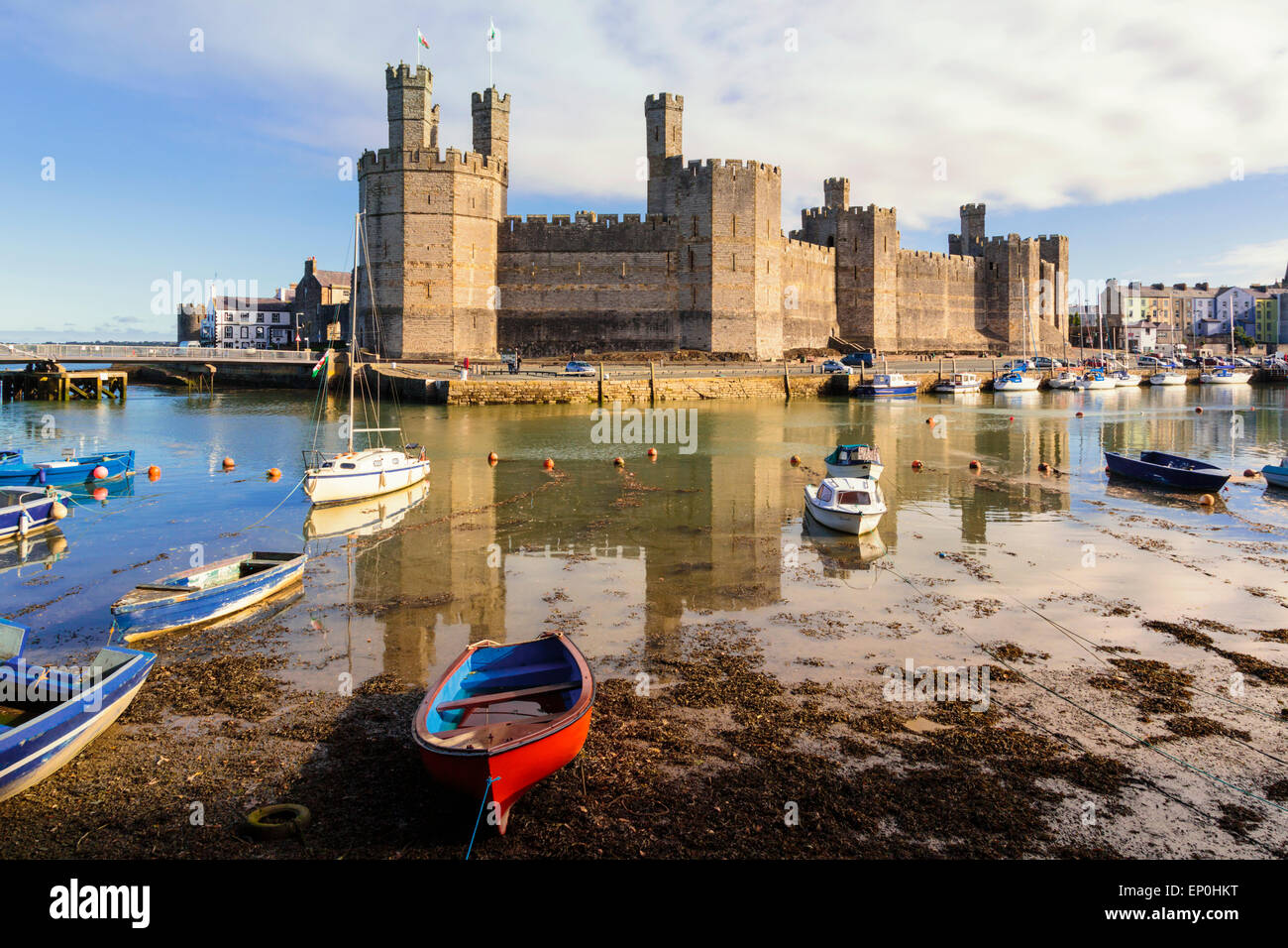 Caernarfon High Resolution Stock Photography and Images - Alamy