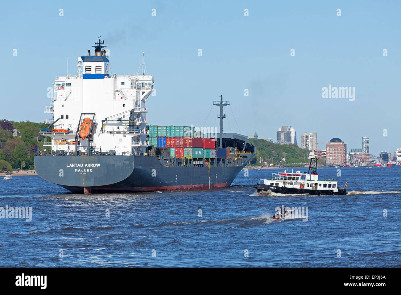 Container ship at river elbe hi-res stock photography and images - Alamy