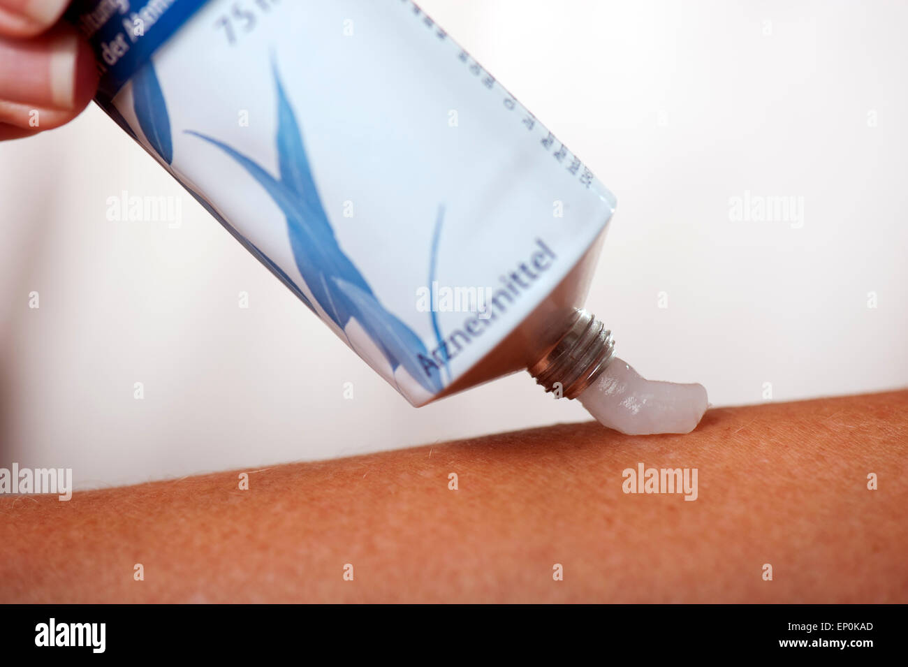 Ointment tube hi-res stock photography and images - Alamy