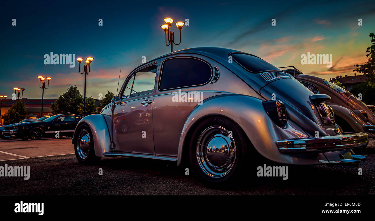 Volkswagen Beetle at sunset, great german car Stock Photo - Alamy