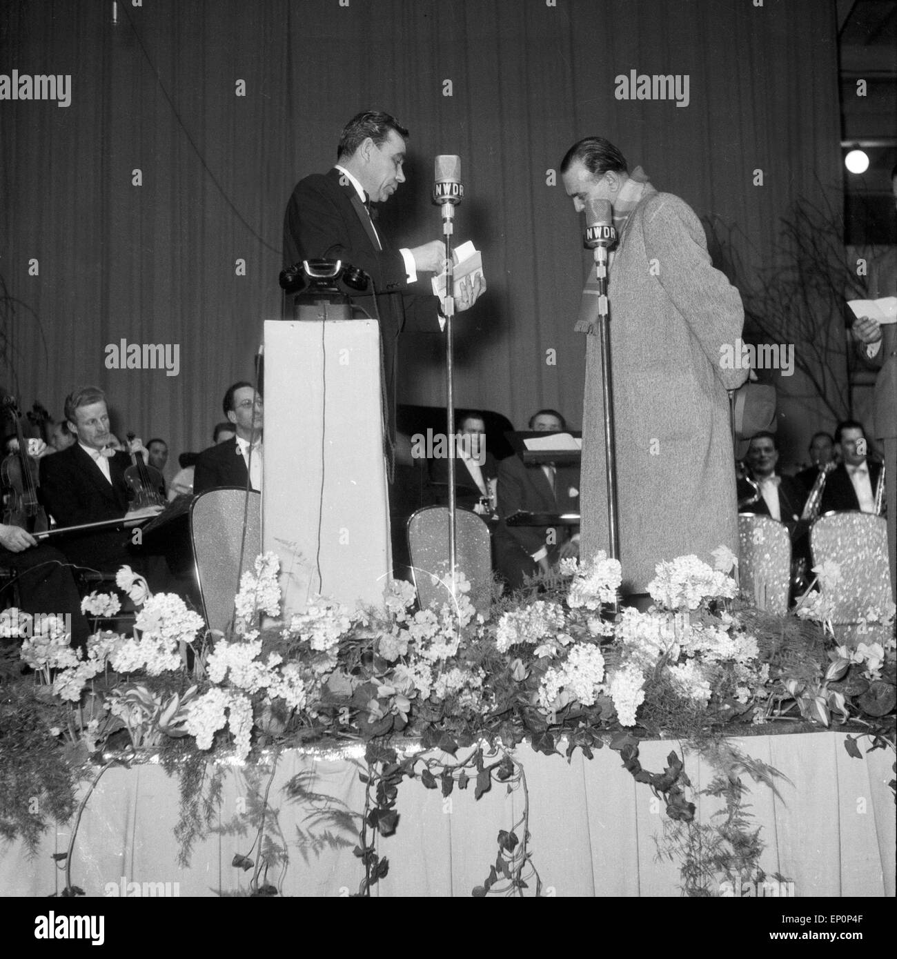 Deutscher Sänger, Entertainer und Showmaster Peter Frankenfeld mit ...