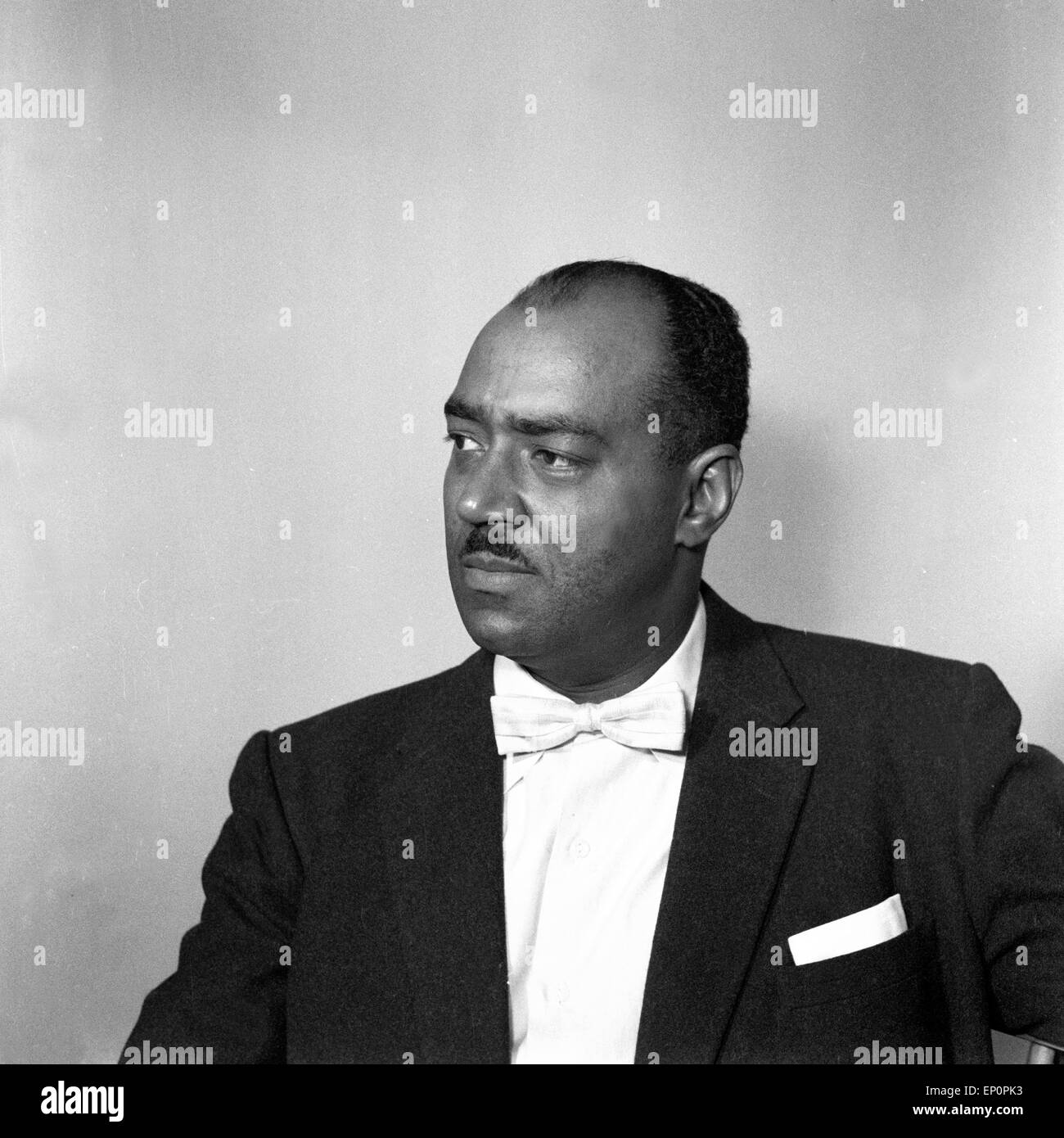 American bass baritone hi-res stock photography and images - Alamy