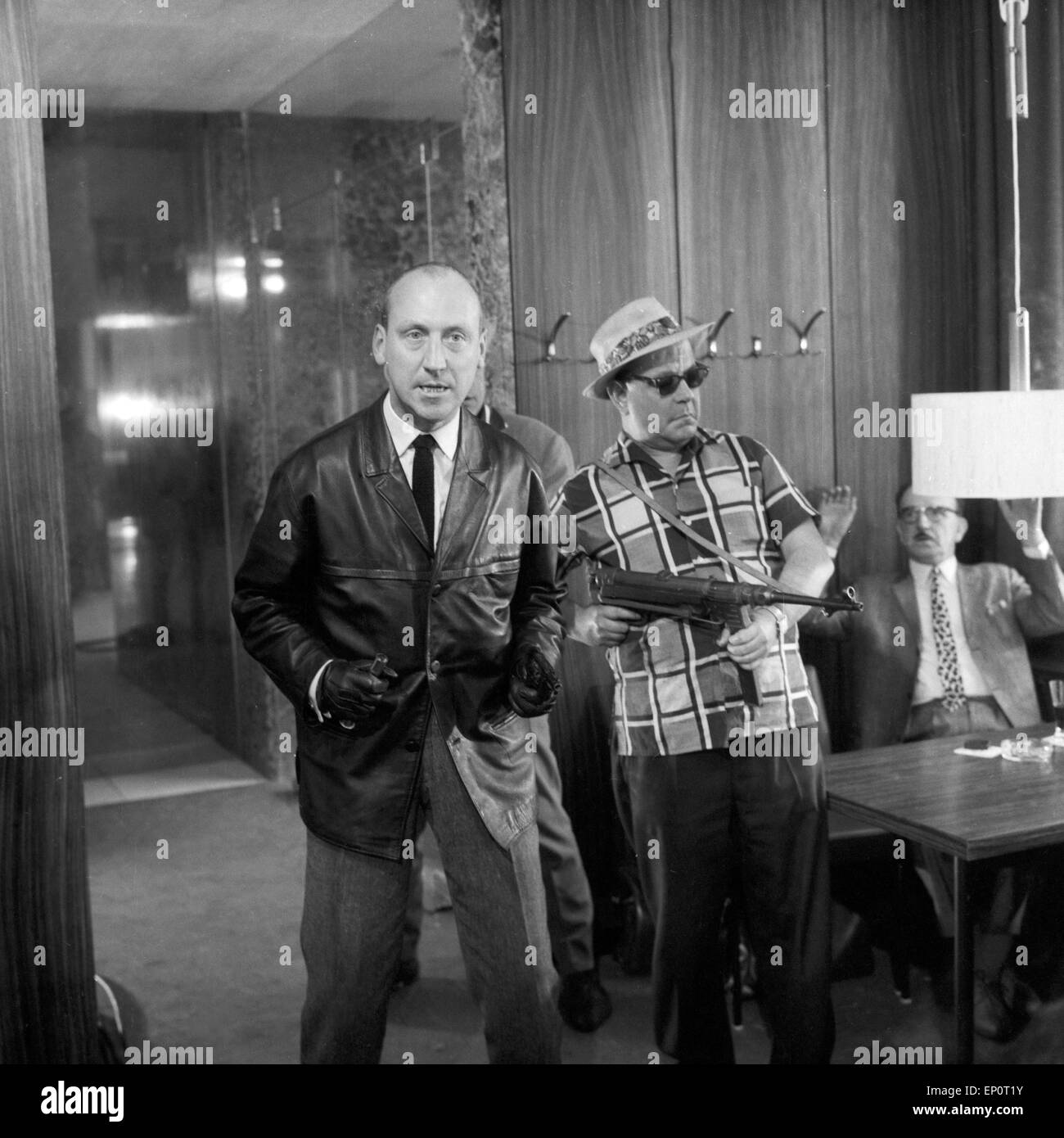 Die Katze im Sack, Deutschland 1965, Regie: Jürgen Roland, Darsteller ...