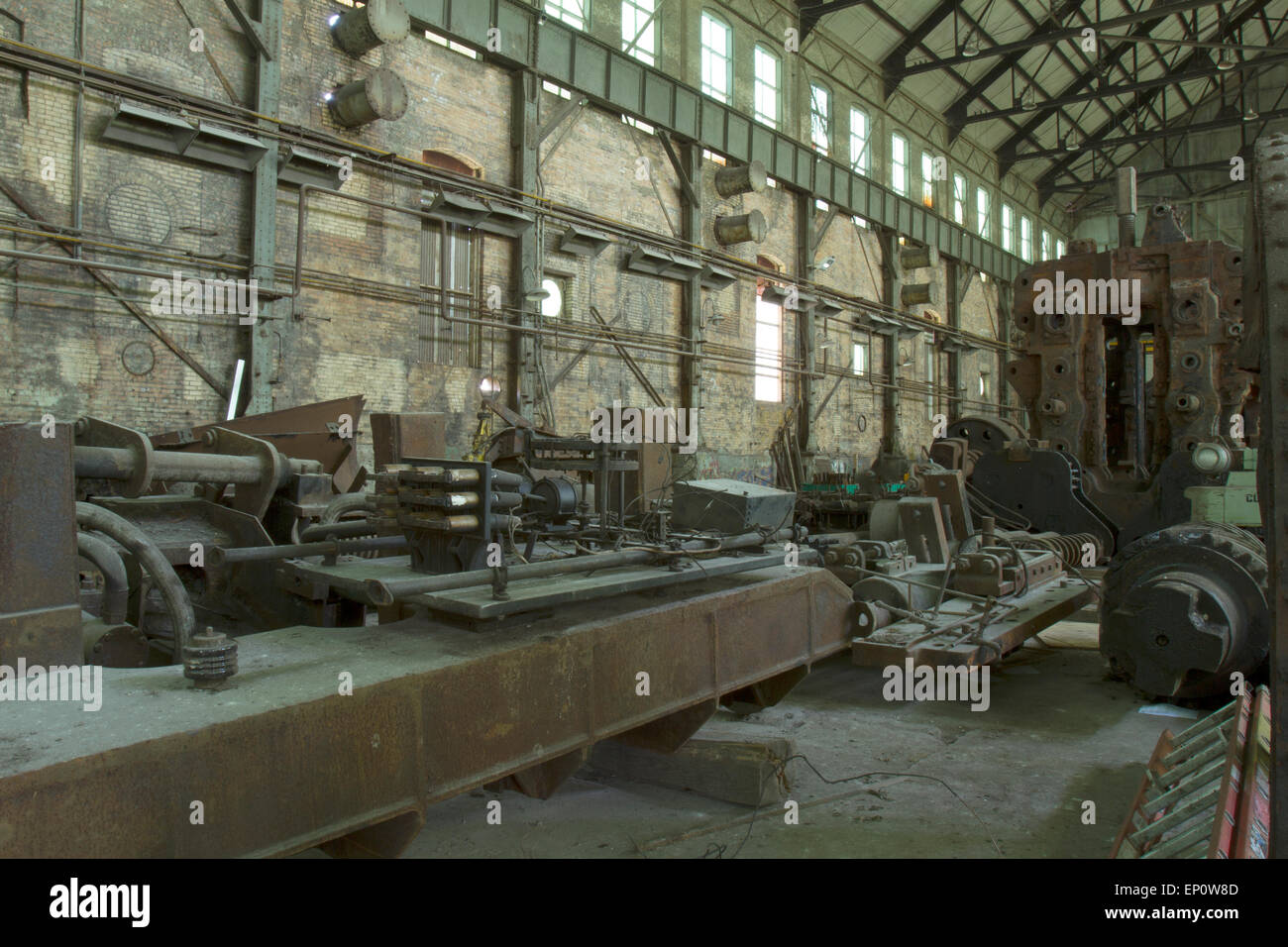 Antique industrial machinery in abandoned factory Stock Photo - Alamy