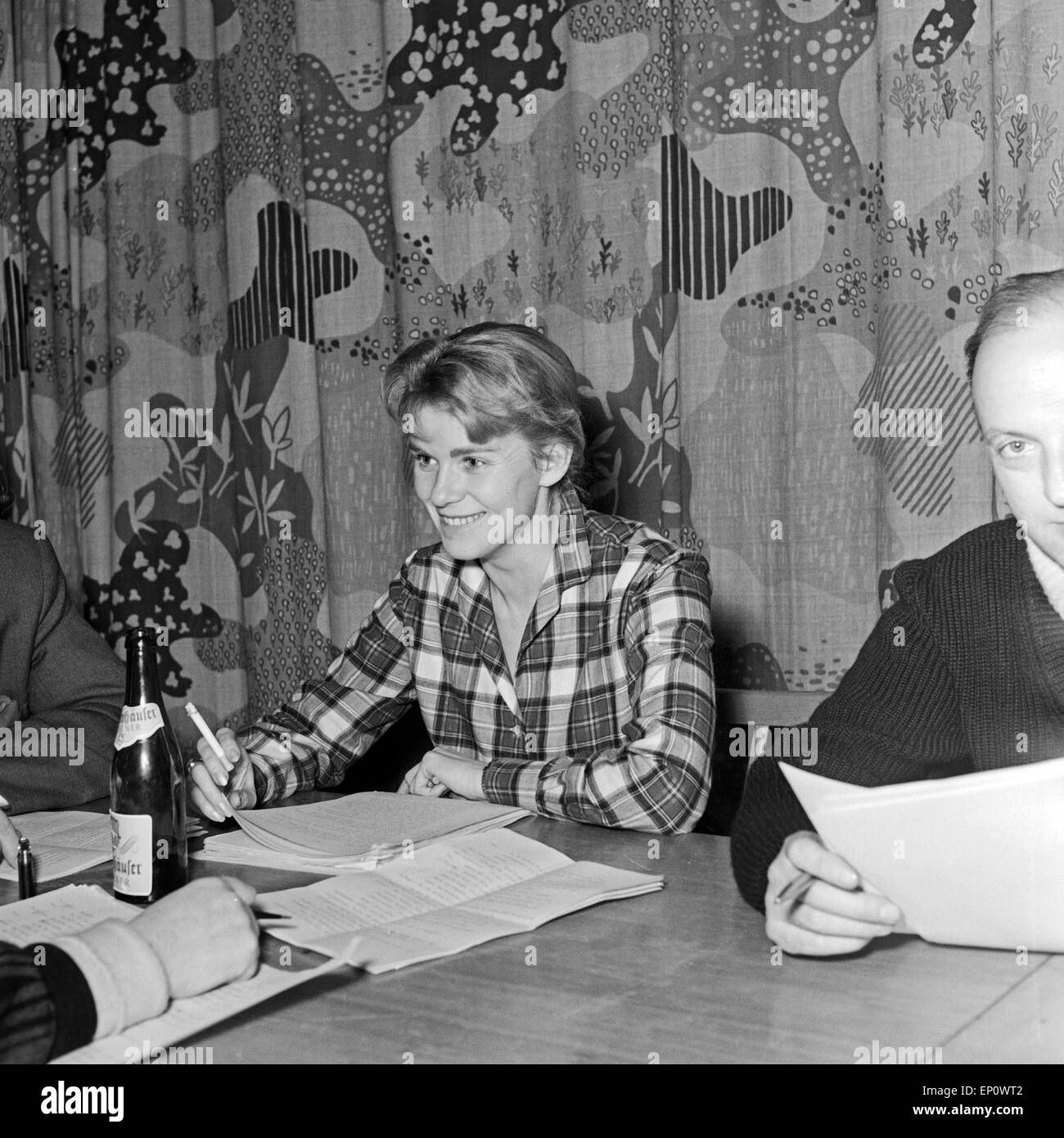 Deutschen Schauspieler Manfred Steffen und Marianne Kehlau bei der NDR ...