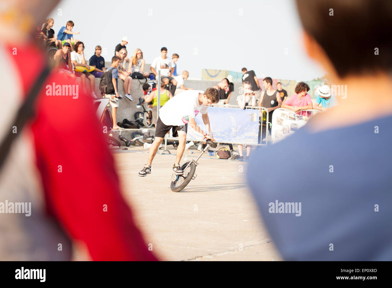 Uni Cycle High Resolution Stock Photography and Images - Alamy