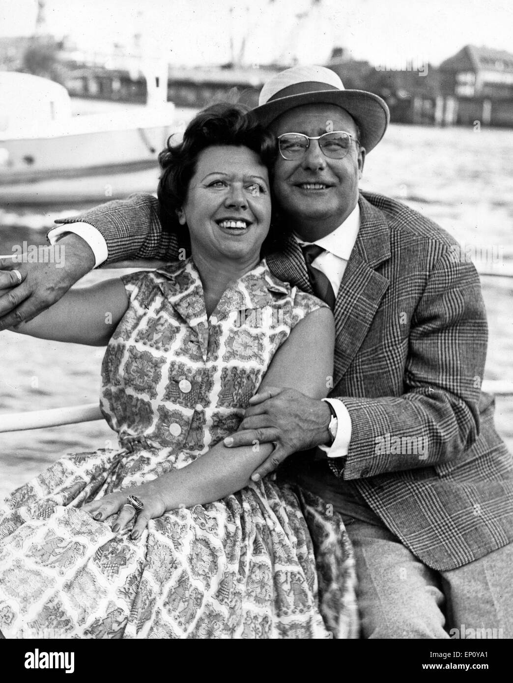 Deutschen Kabarettisten und Schauspieler Brigitte Mira und Walter Gross ...