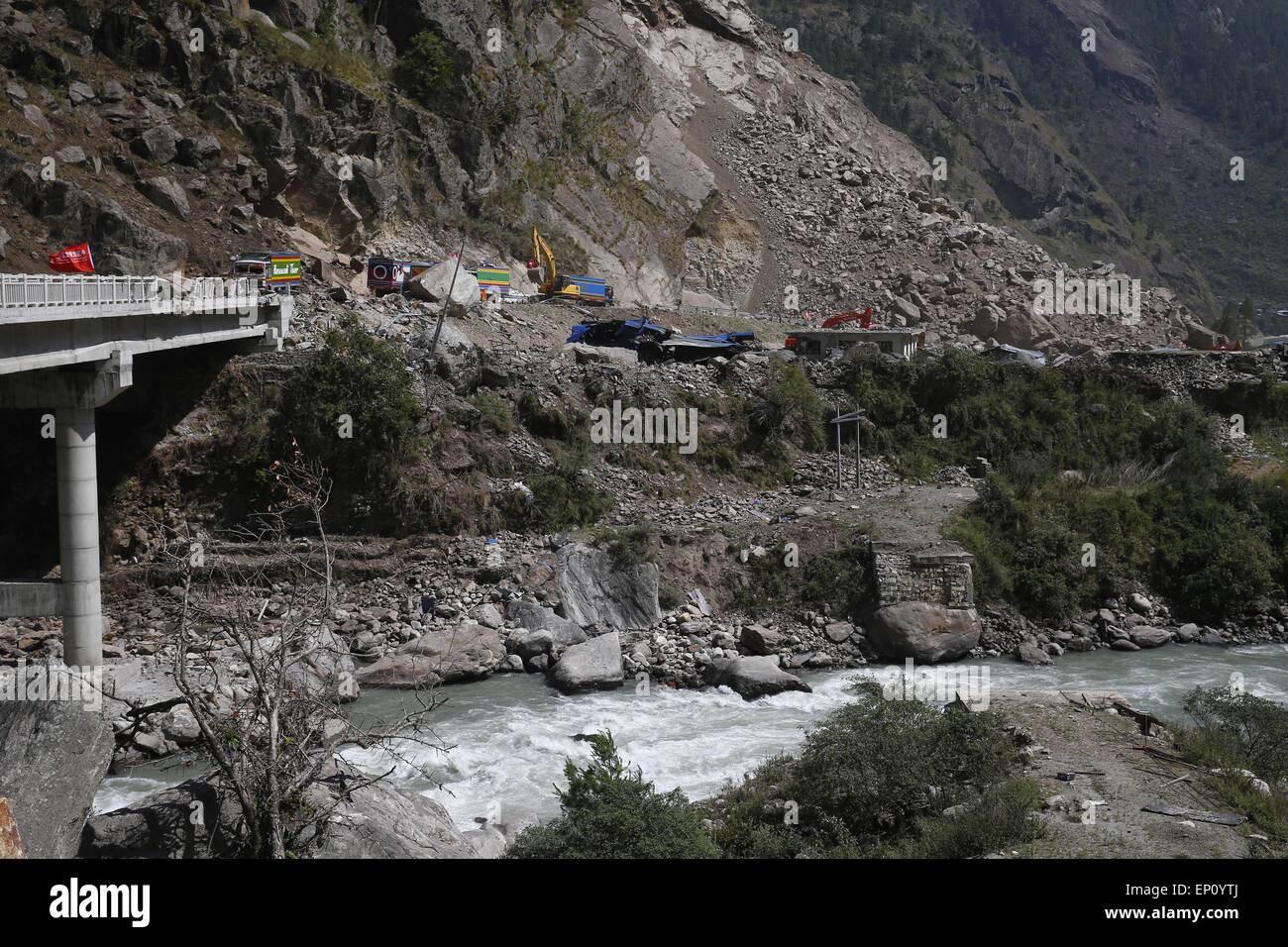 Gyirong border hi-res stock photography and images - Alamy