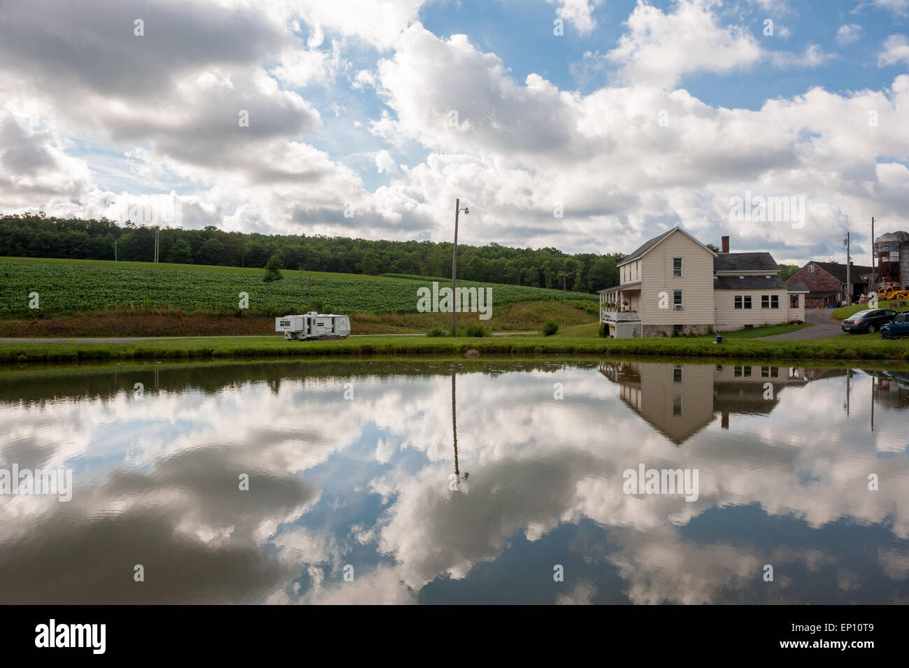 Maryland farm water hi-res stock photography and images - Alamy