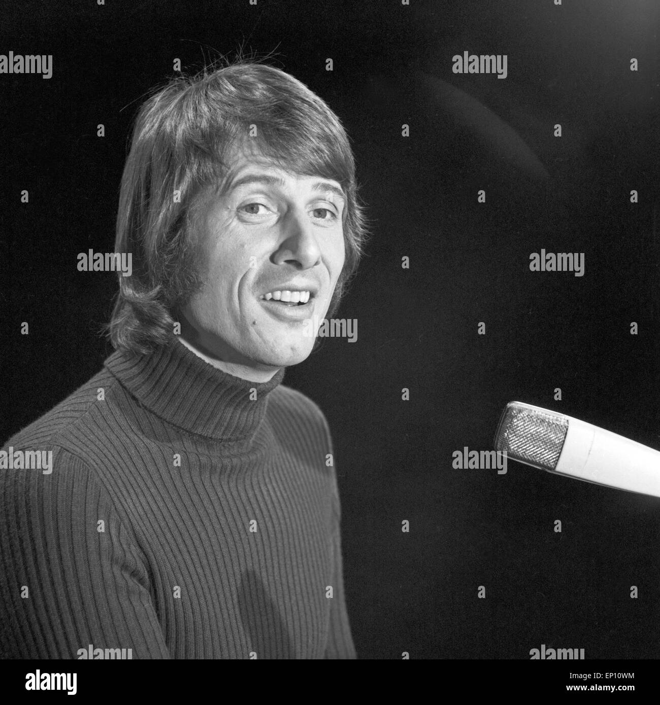 Deutscher Sänger Udo Jürgens, Hamburg 1970er Jahre. German singer Udo ...