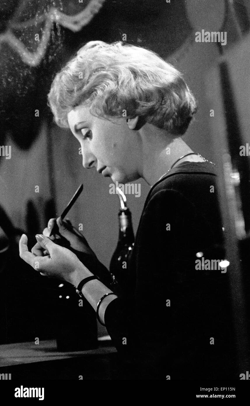 Deutsche Schauspielerin und Kabarettistin Edith Hancke im Fernseh ...