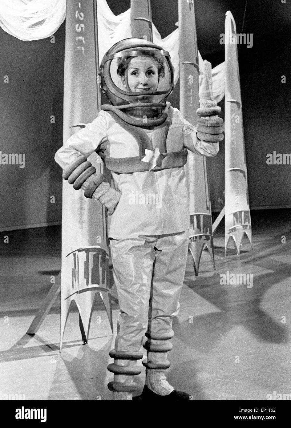 Deutsche Schauspielerin und Kabarettistin Edith Hancke in der bei einem ...