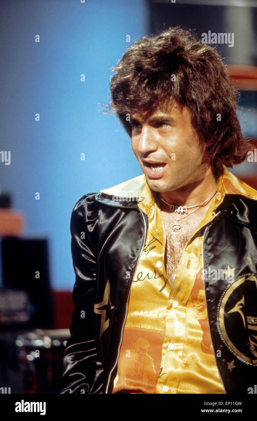 Deutscher Sänger Drafi Deutscher bei einem Auftritt in "Disco" mit Ilja ...