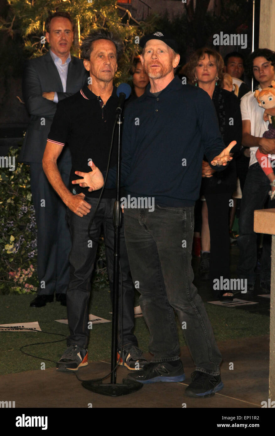 NBC's 'Parenthood' 100th episode celebration and cake-cutting ceremony ...