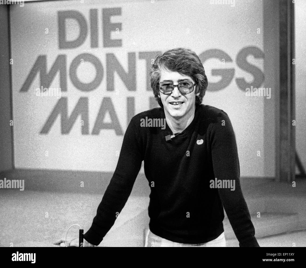 Frank Elstner als Spielleiter der Fernsehshow "Die Montagsmaler ...