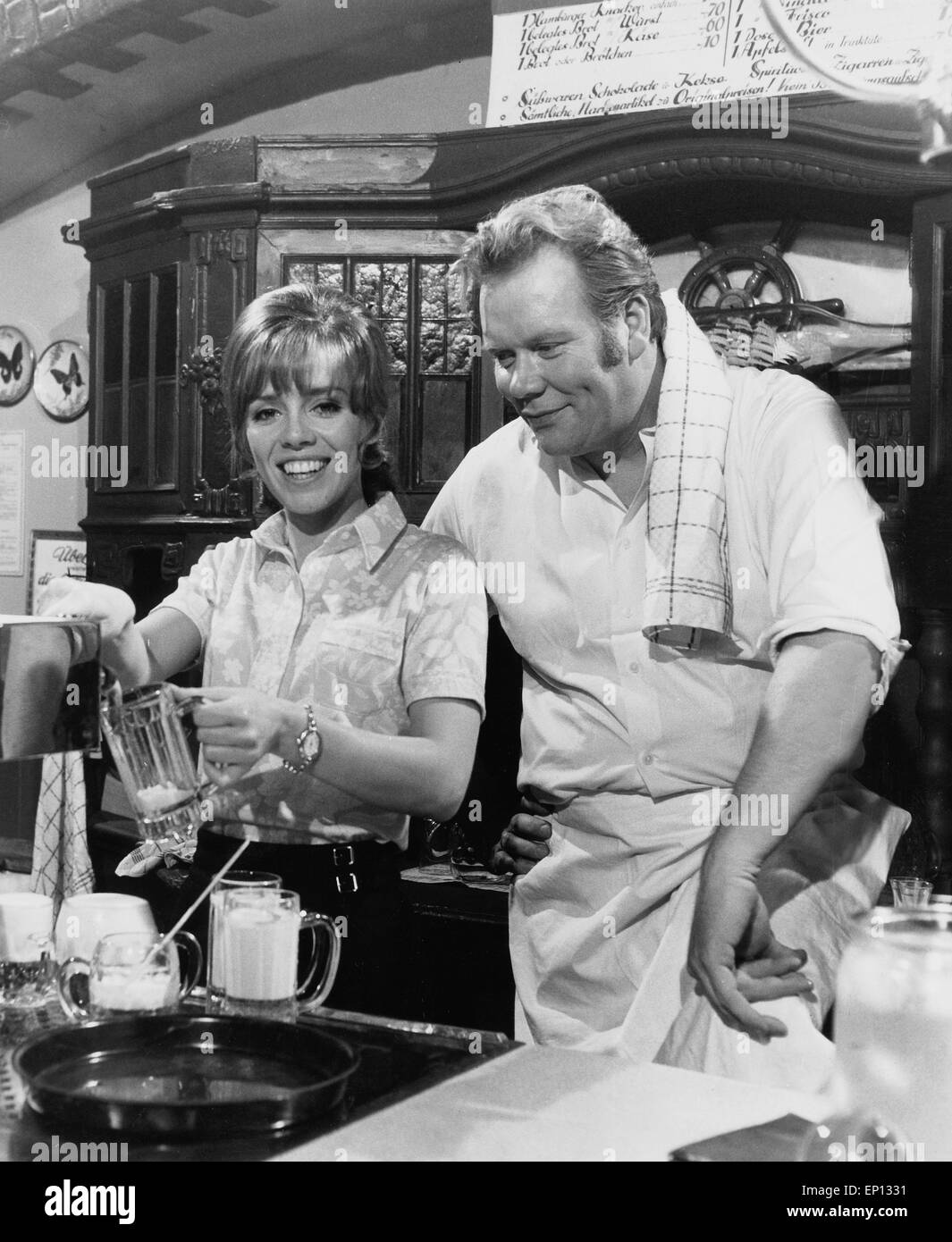 Der wirt hi-res stock photography and images - Alamy