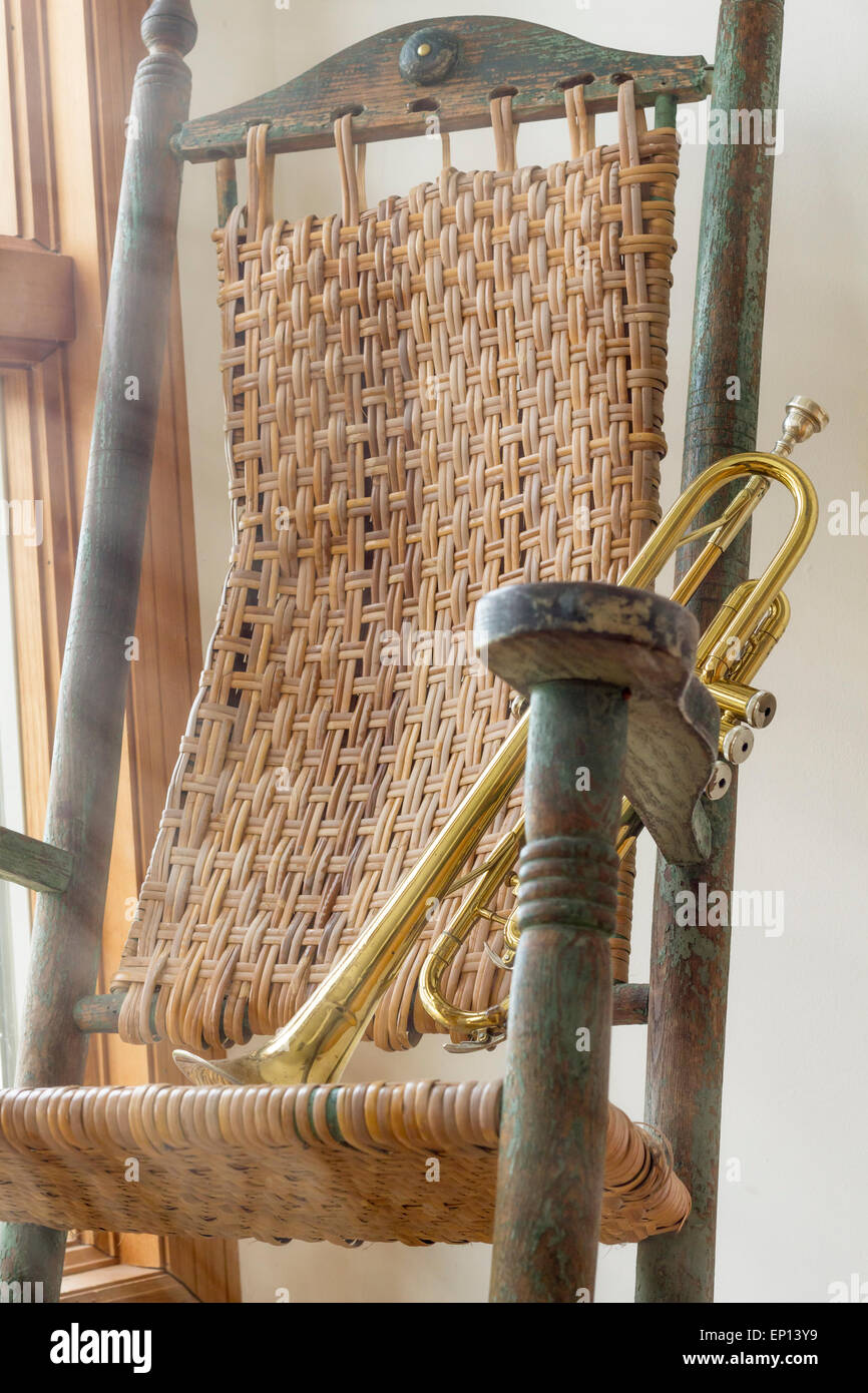 Early sound effects hi-res stock photography and images - Alamy