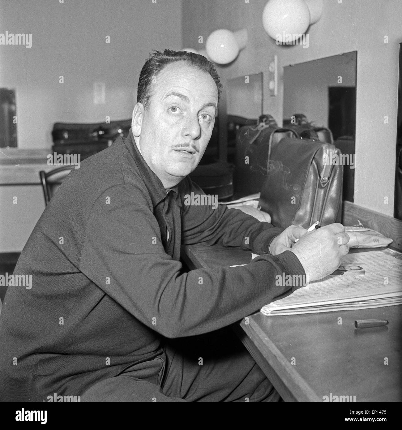 Der niederländisch deutsche Showmaster und Entertainer Lou van Burg ...