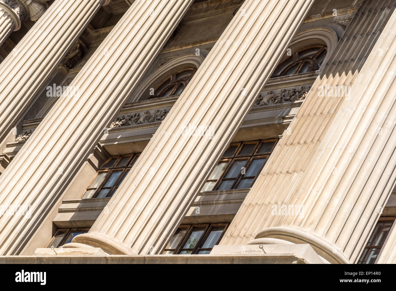 Stone Columns Of Justice Courthouse Stock Photo - Alamy
