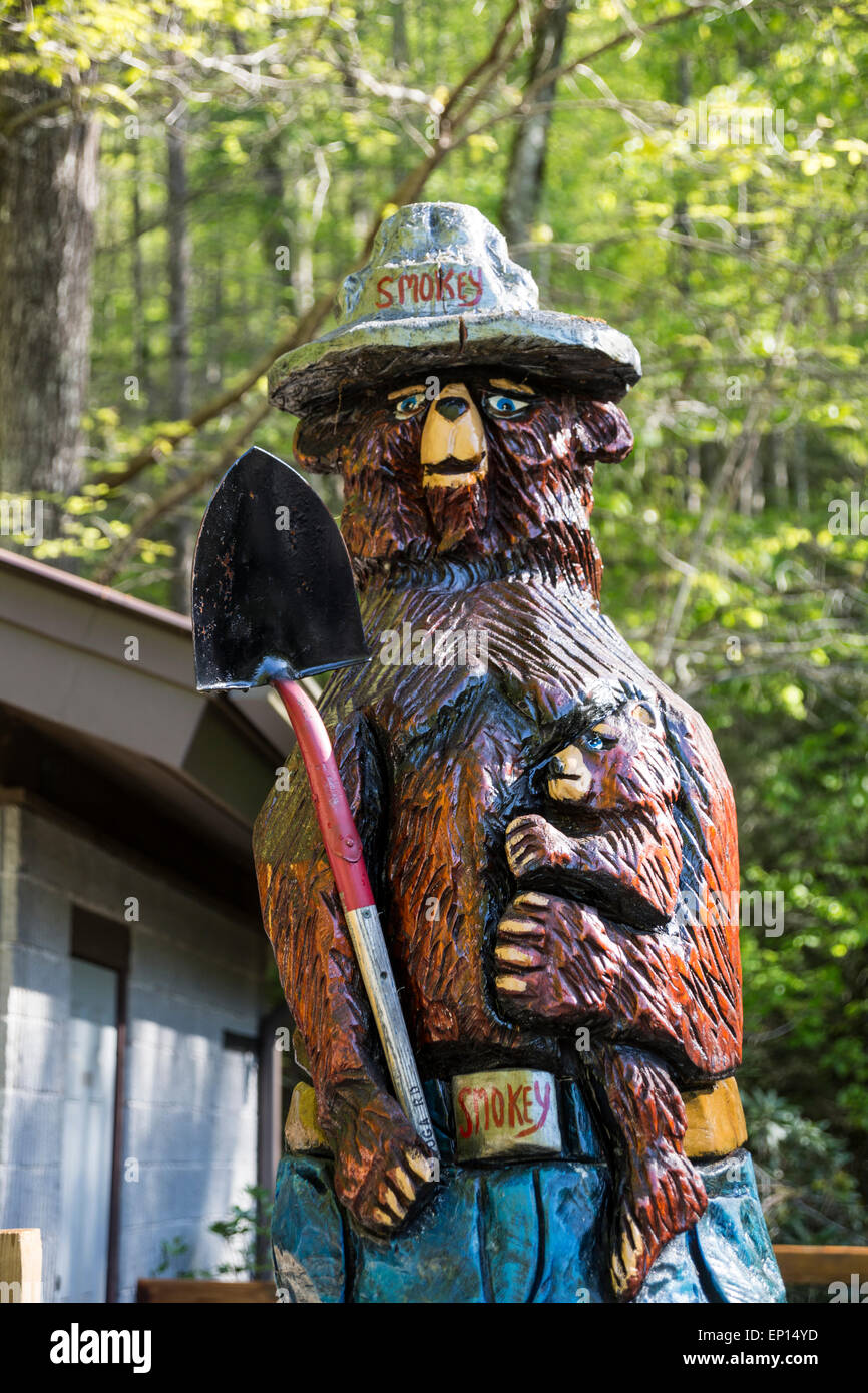 Smokey Bear Statue High Resolution Stock Photography and Images - Alamy