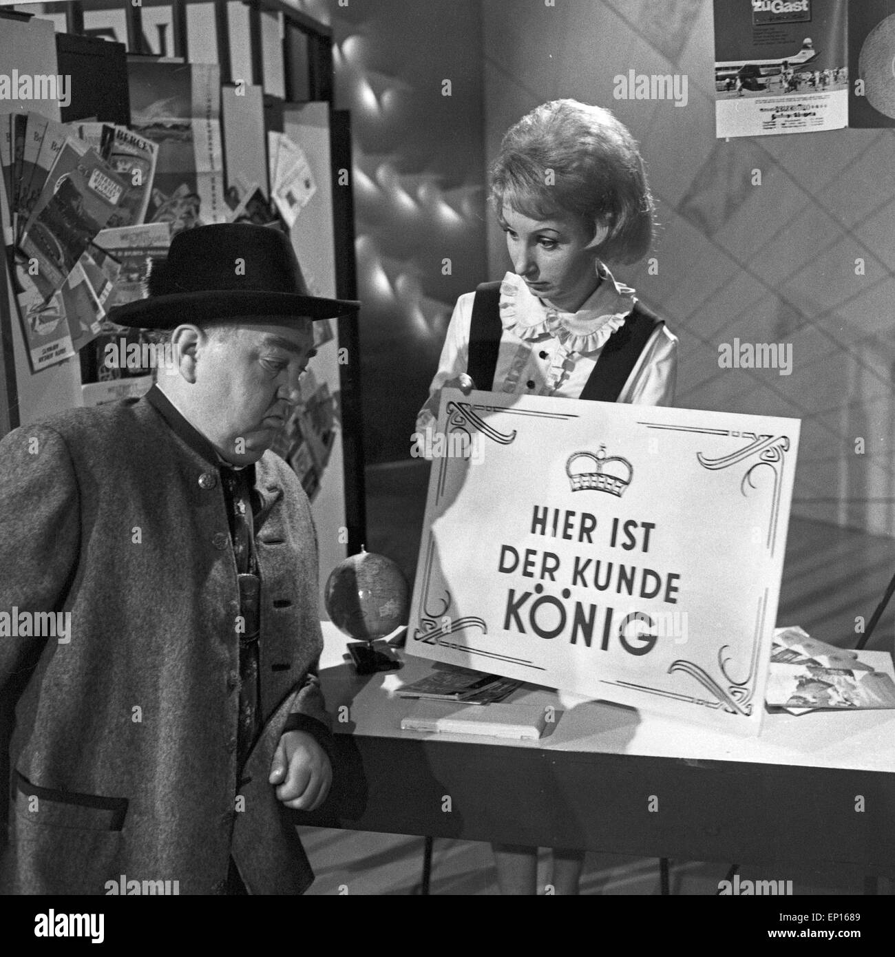 Der kunde ist konig hi-res stock photography and images - Alamy Der kunde ist konig hi-res stock photography and images - Alamy