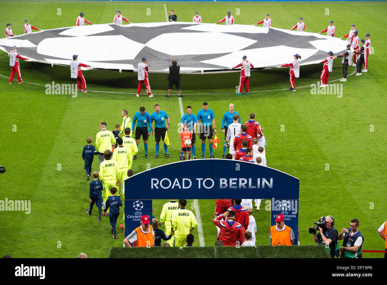 FC Bayern Munich vs FC Barcelona, Champions League semi final, Munich ...