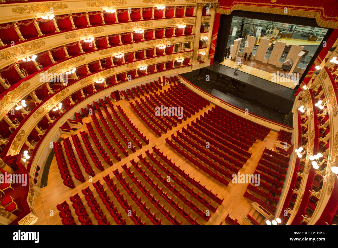 Opera house interior stage hi-res stock photography and images - Alamy