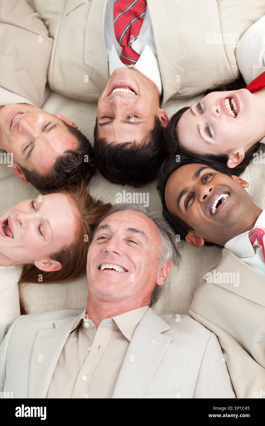 High five circle women hi-res stock photography and images - Alamy